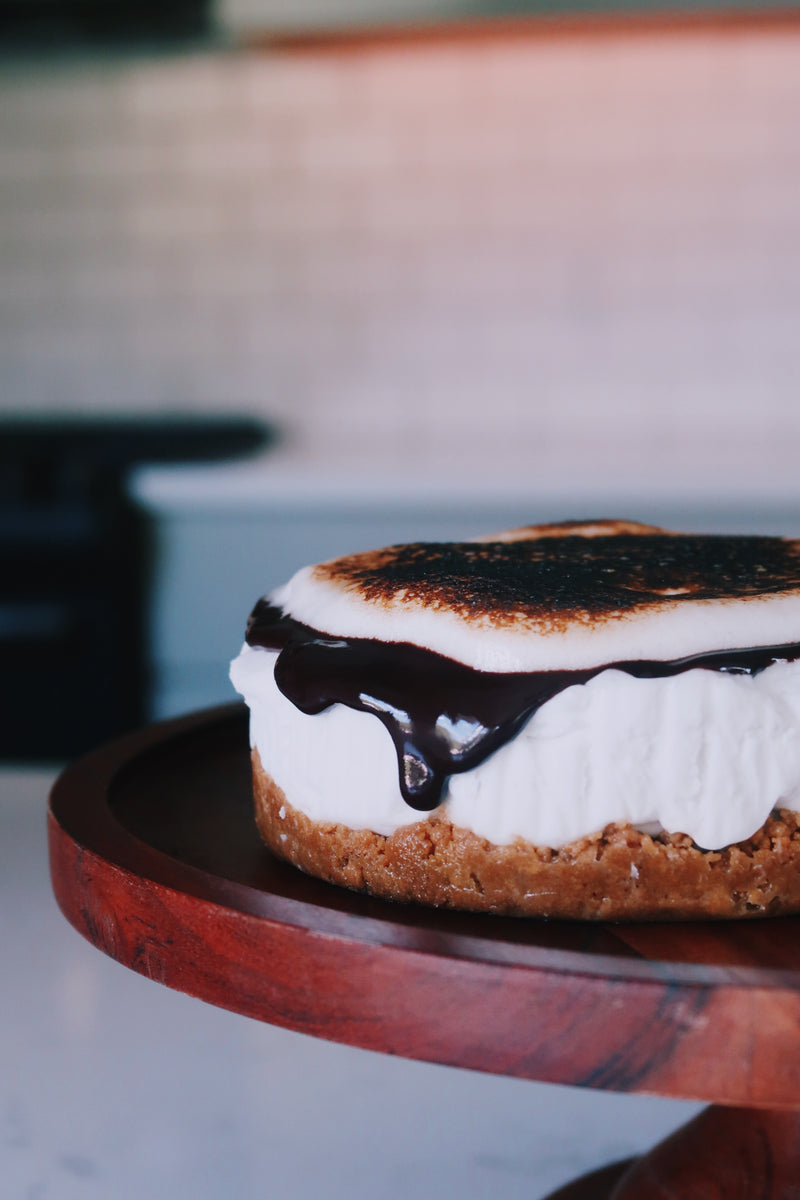 {Gluten Sensitive} S'mores Cheesecake | Moo's Bakery | Cedar Falls, IA