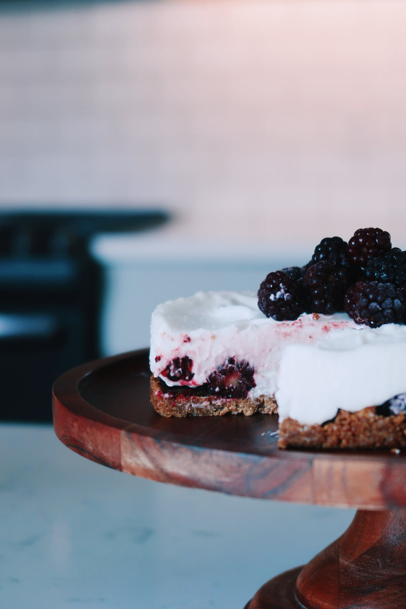 {Gluten Sensitive} Blackberry Cheesecake | Moo's Bakery | Based in ...